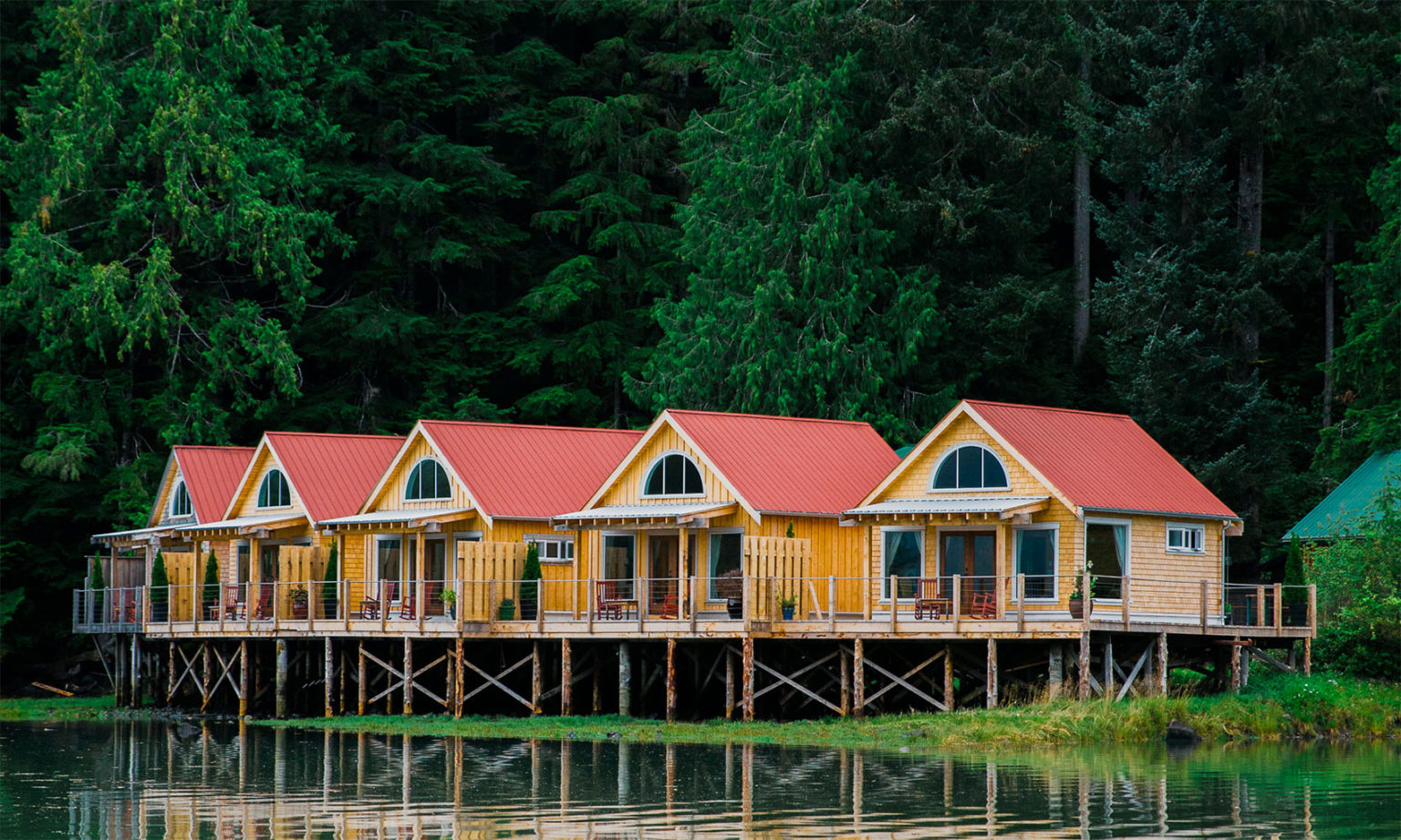 Nimmo Bay Wilderness Resort Getaway | Entrée Destinations