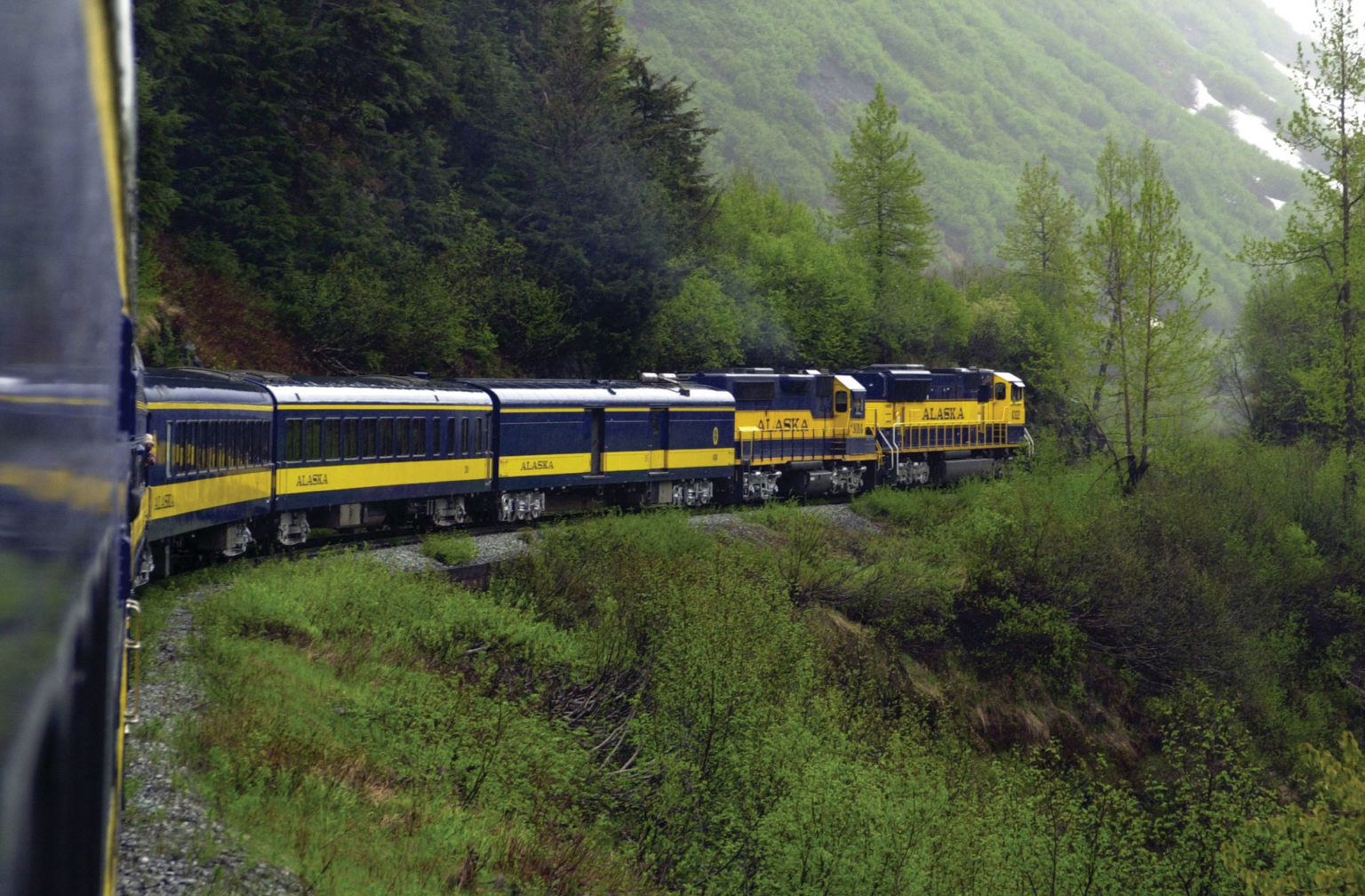 Denali Train Tour - Alaska In Luxury & Style | Entrée Destinations