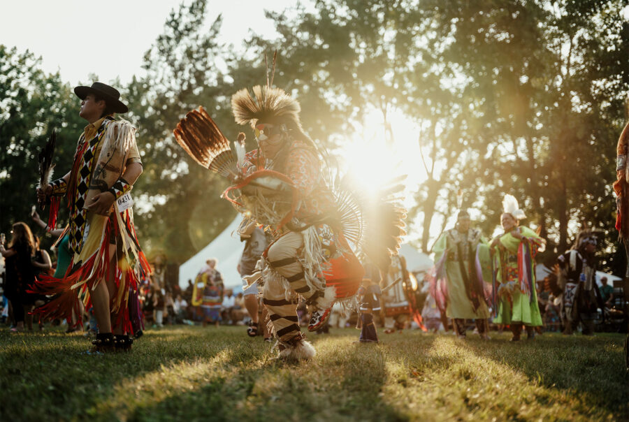 Kahnawake Pow Wow | Entrée Destinations